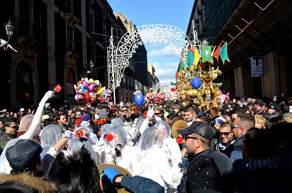 Flavours and devotion in the feasts and festivals of Catania Area